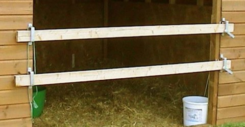 Mobile Field Shelters – Timber Towing Frame – Equestrian buildings ...